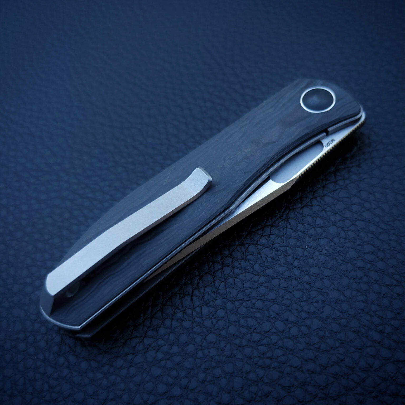 XYRO – Bull Knives